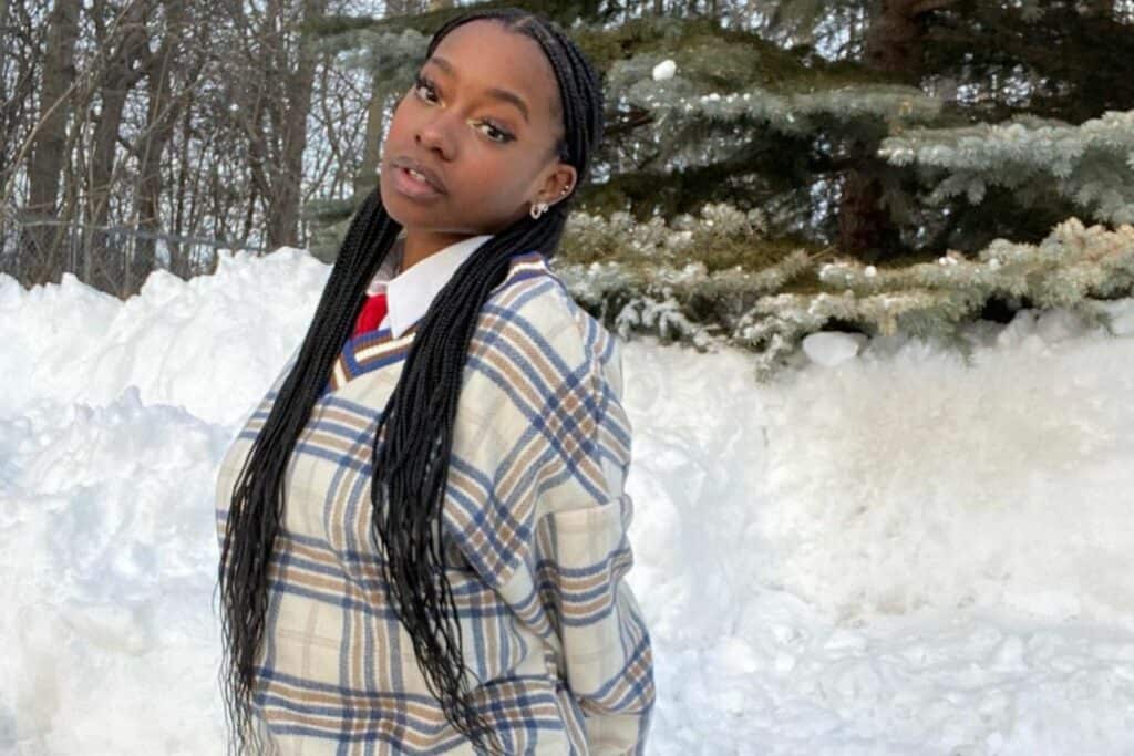 Deb Smikle (Youtubers) Wiki, Age, Net Worth, Birthday & More