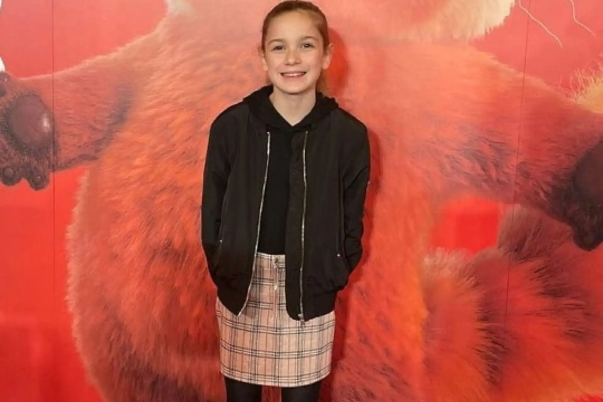 Tilly Mills (TikToker) Wiki, Family, Age, Height, Net Worth & More