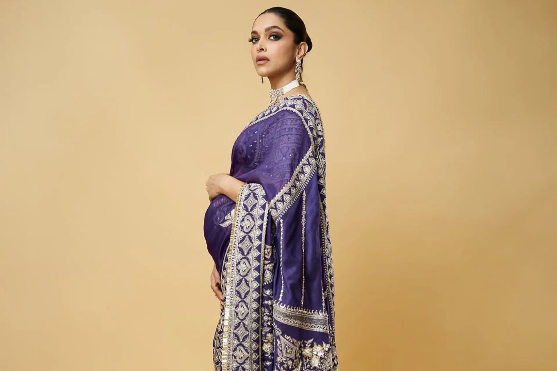 Deepika Padukone (Actress) Wiki, Age, Net Worth, Height & More