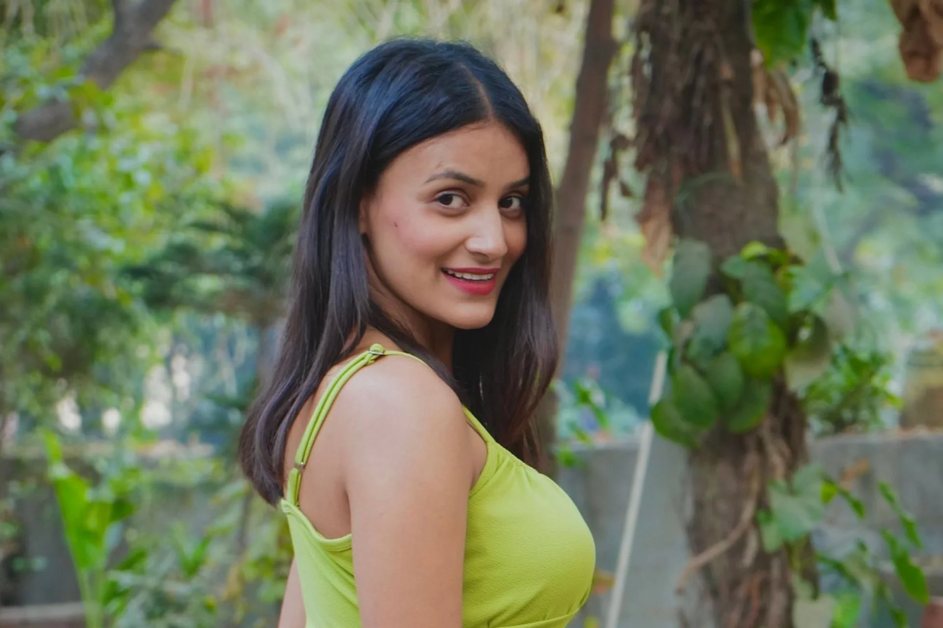 Shweta Pundir Wiki, Age, Height, Weight, Net Worth & More